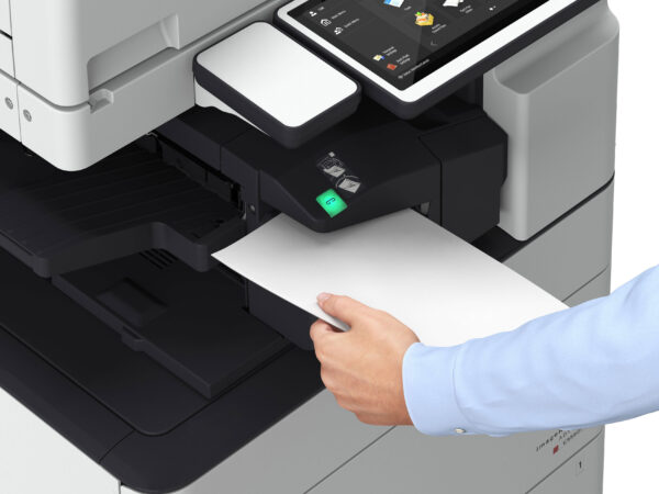 Canon imageRUNNER ADVANCE C3525i Product Information